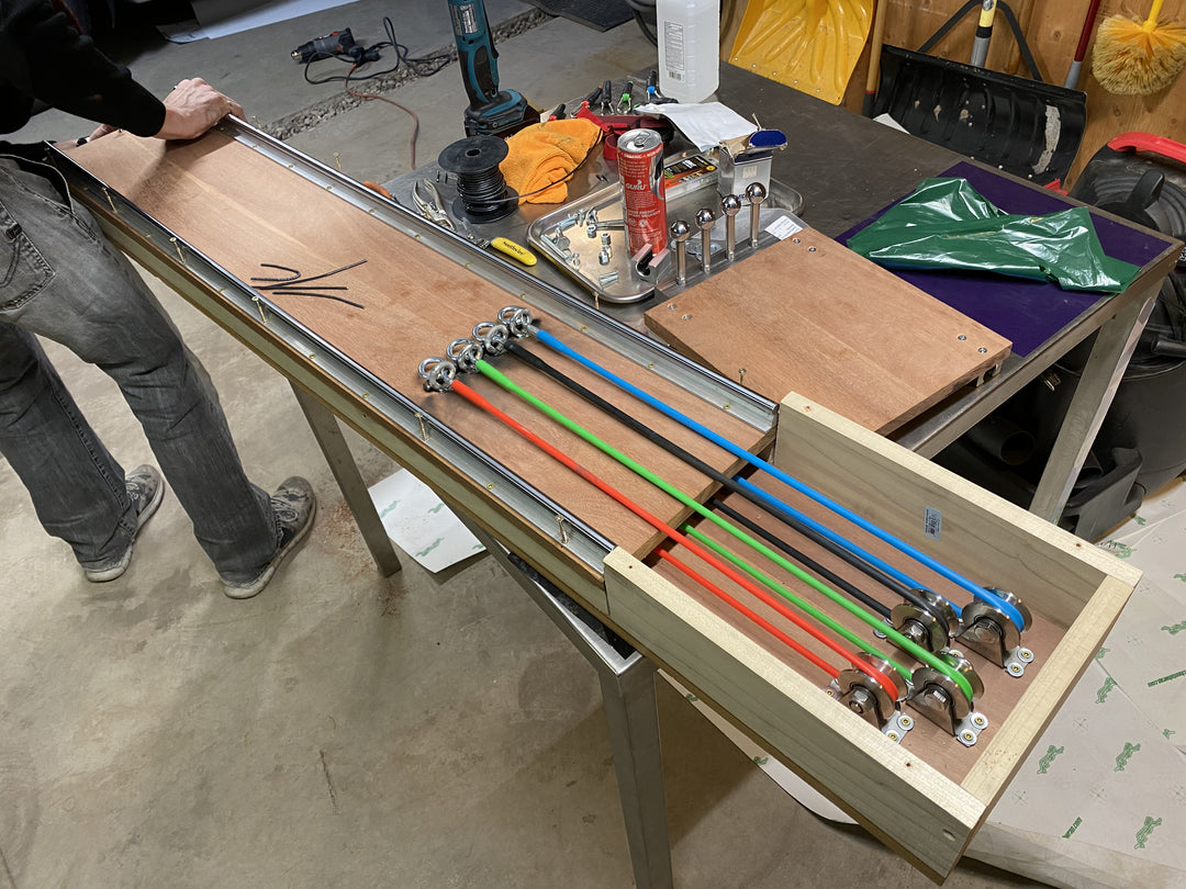 About Us – Glute Slide